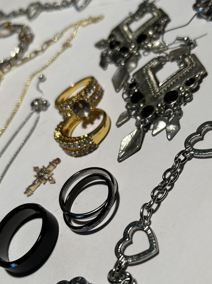 Jewelry LOT costume gold silver tone diamond like bling ring necklace ...