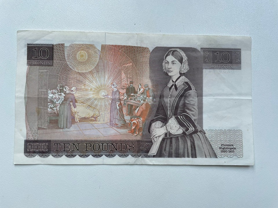 1980s Bank of England £10 Bank Note - Queen Elizabeth II / Duke Of ...