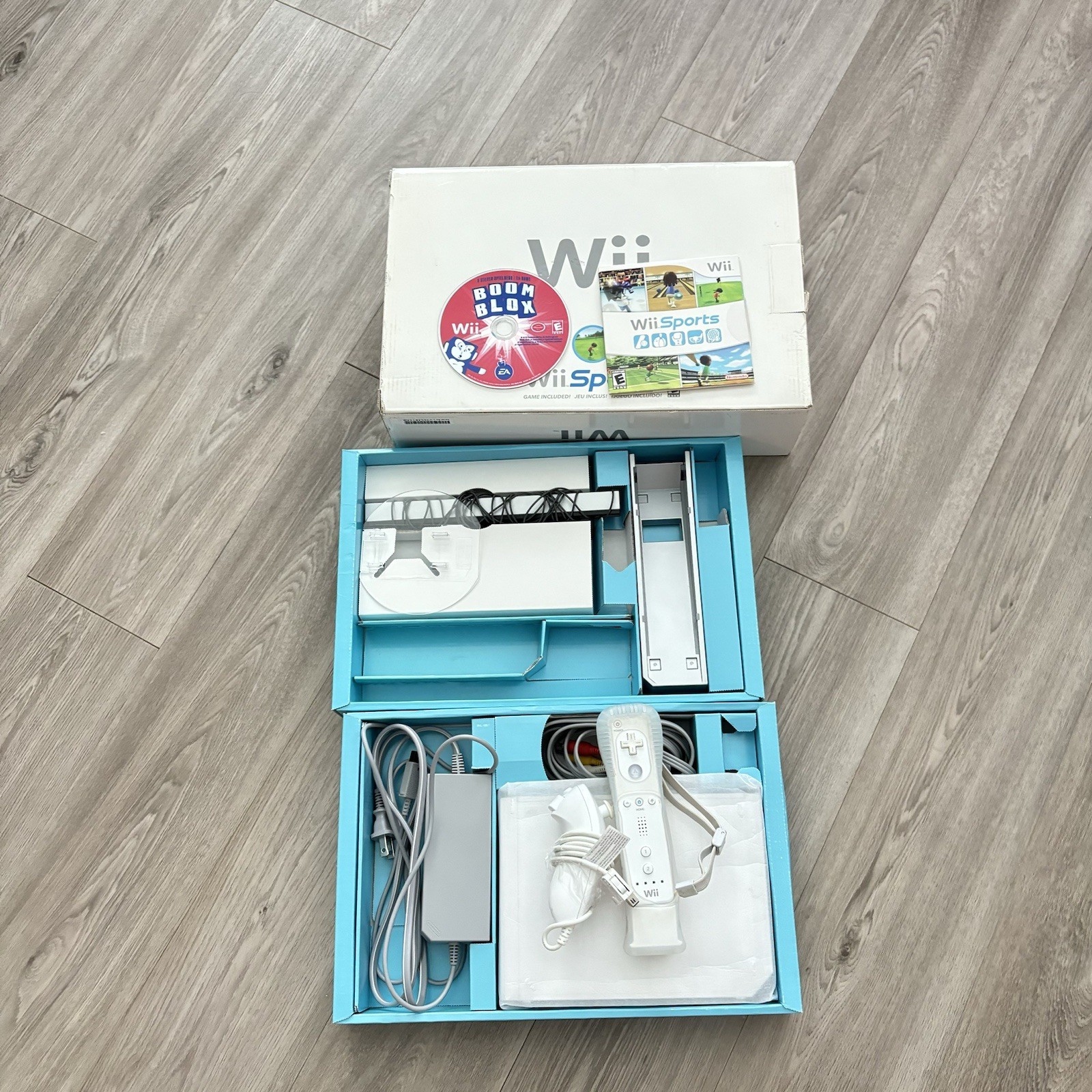 Nintendo Wii OPEN BOX - 1 Controller Wii Sports Tested Bundle ...