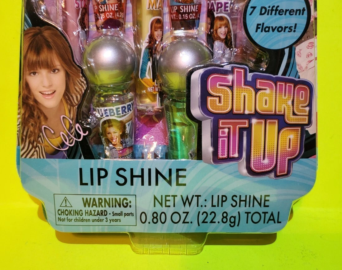 Zendaya Nails Shake It Up