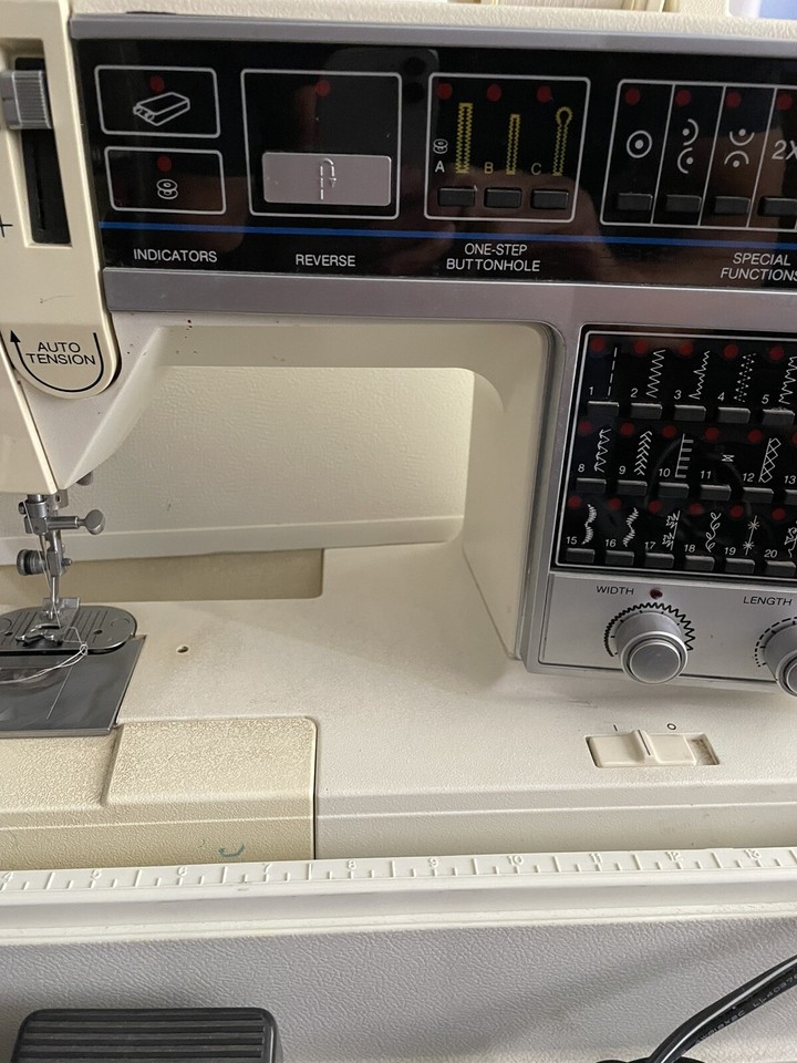 Singer 6268 Vintage Sewing Machine. Works. "SOLD AS IS" | eBay