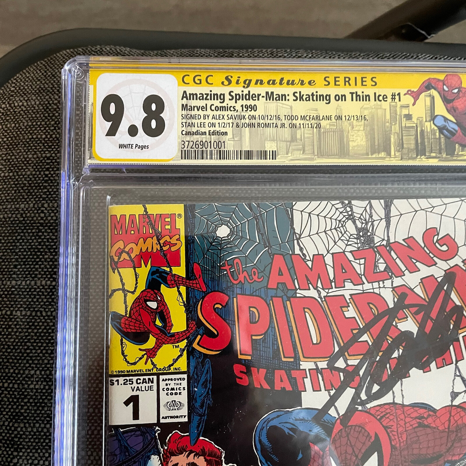amazing spiderman 1 skating on thin ice cgc 9.8 SS Stan Lee RARE🔥Canada ...