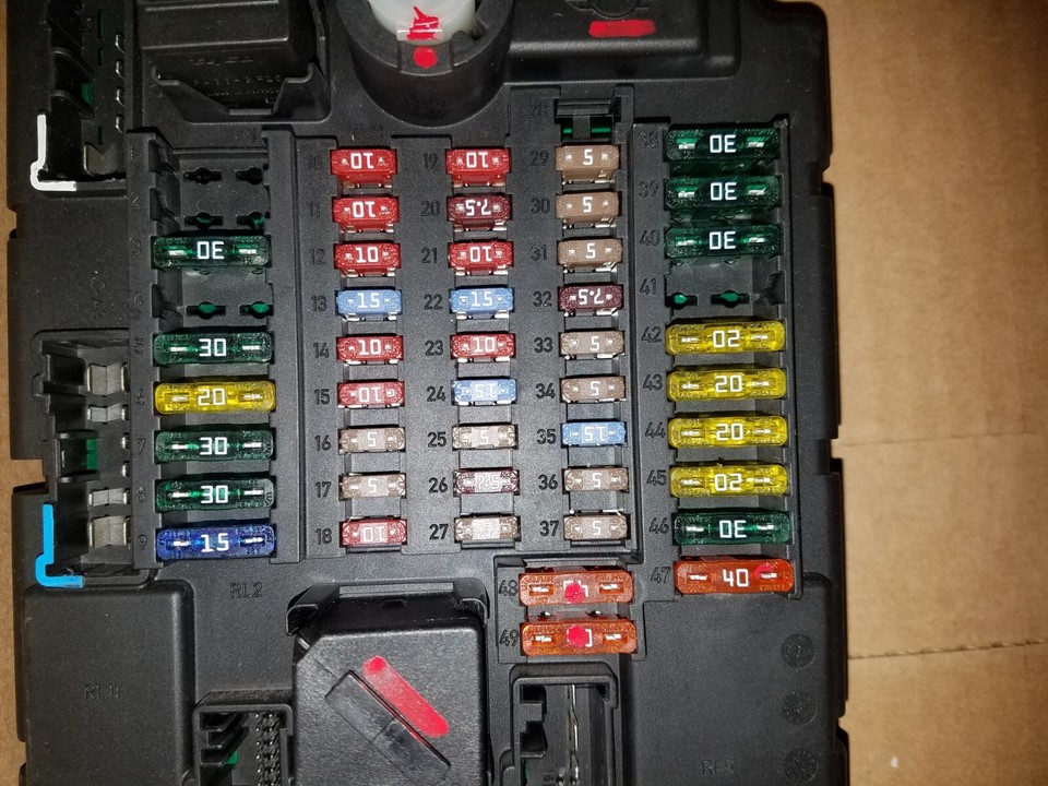 2007-2013 MINI COOPER S R56 POWER DISTRIBUTION FUSE JUNCTION BOX JBE ...