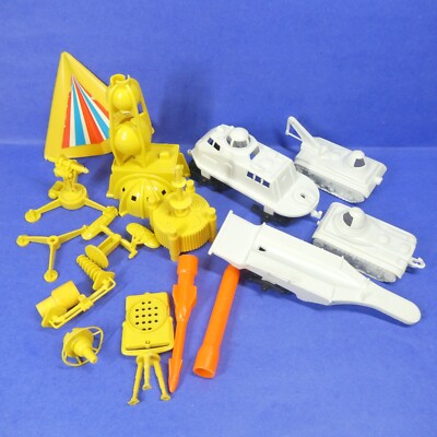 Marx Space Station Moon Landing Playset Parts & Pieces Vintage | eBay