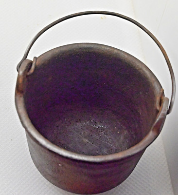4-1/2" Cast Iron Smelting Pot (INV Q568) | eBay