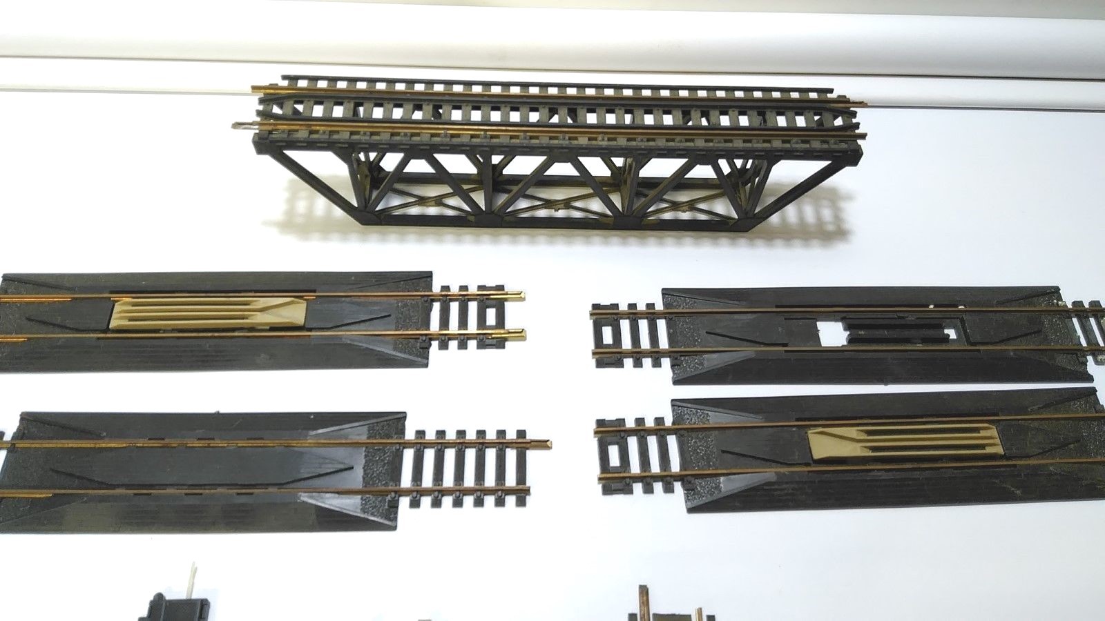 Atlas Train Switches, Uncouplers, Rerailer, Bridge, Controllers, Parts ...