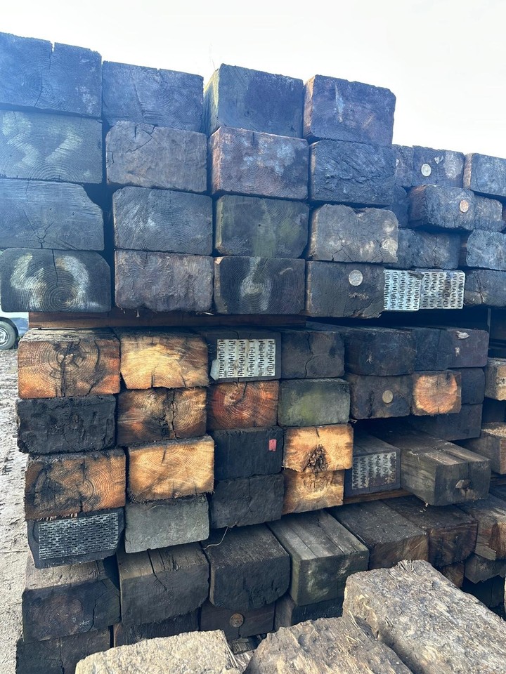 Reclaimed Railway Sleepers 2.6m 250 X 125 Grade A | eBay UK