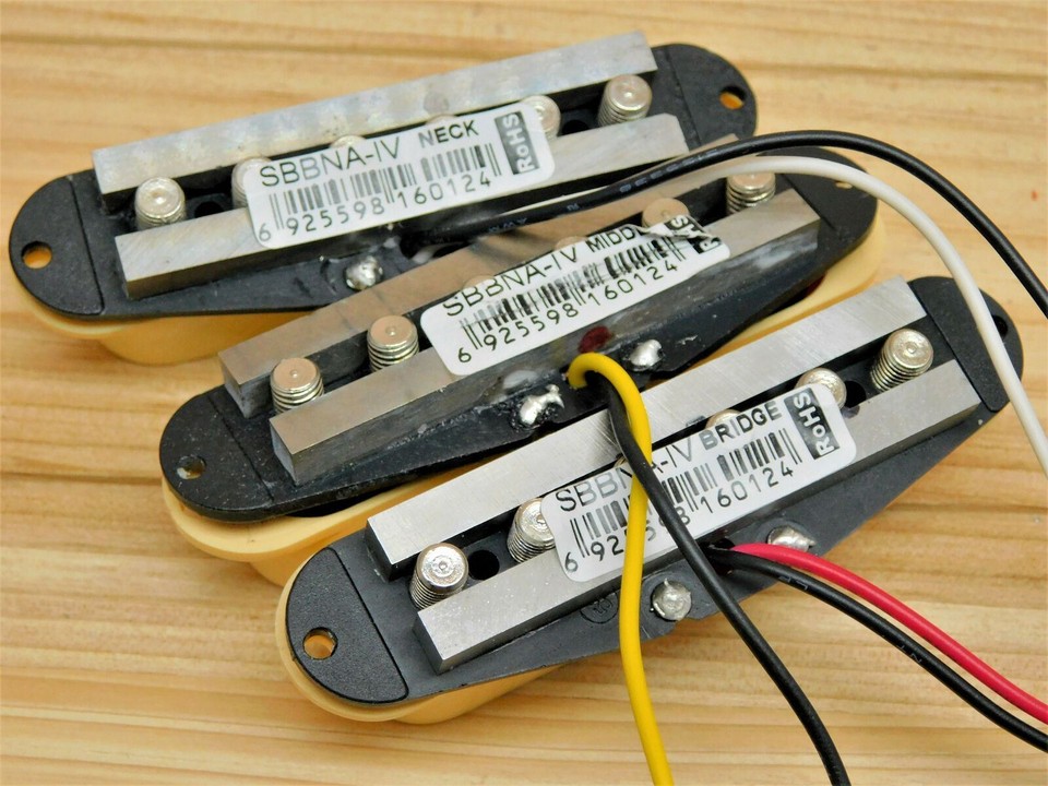 G.M. S-90's Single Coil Sized P-90's with Pole Pieces Cream Covers A5 ...