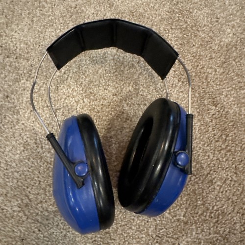 3M Peltor Hearing Protection Earmuffs for Kids Blue, Noise Reduction ...