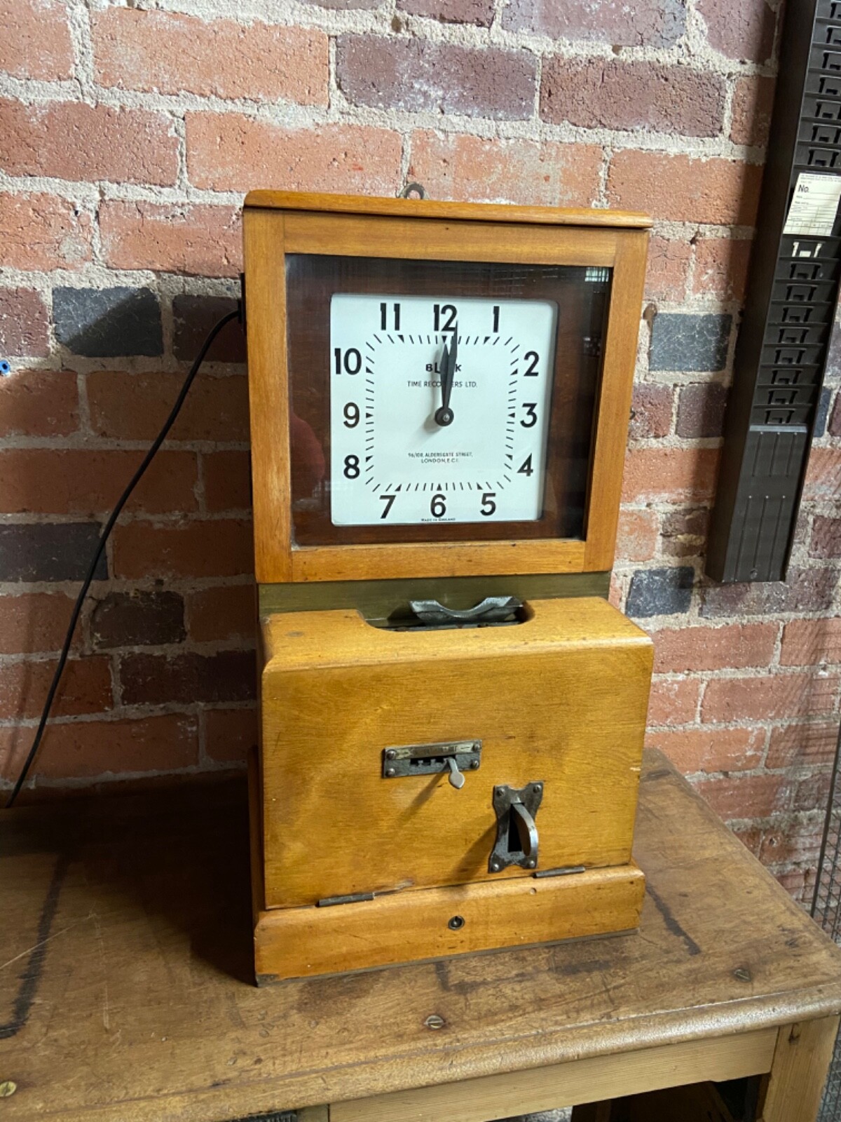 Vintage Clocking In Clock Machine Time Recorder Factory Clock Blick ...