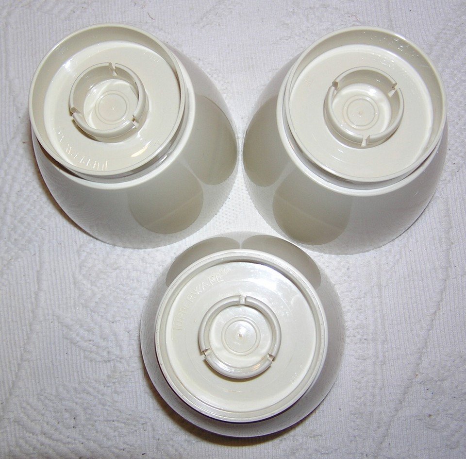 Vintage Tupperware Condiment Caddy Server #757 - 3 Containers Lids ...