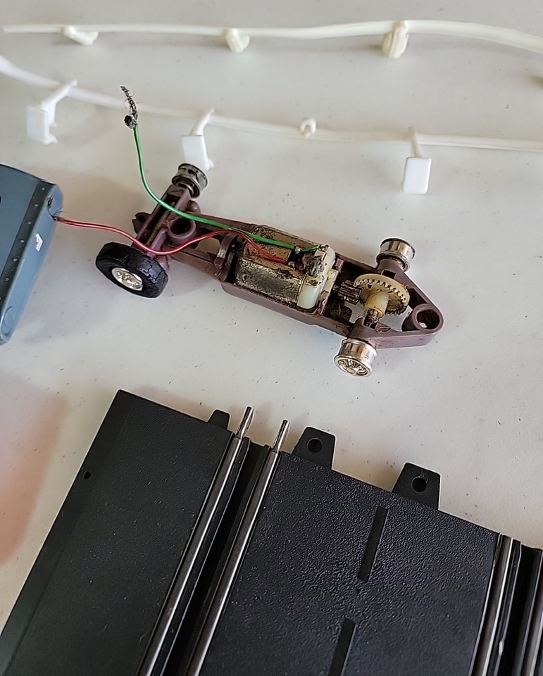 Rare 1962 Eldon Power Pack “8” 1/32 Scale Road Race set. See ...