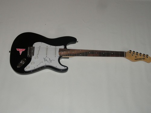 MICHAEL ANTHONY SIGNED BLACK ELECTRIC GUITAR VAN HALEN AUTOGRAPHED ...