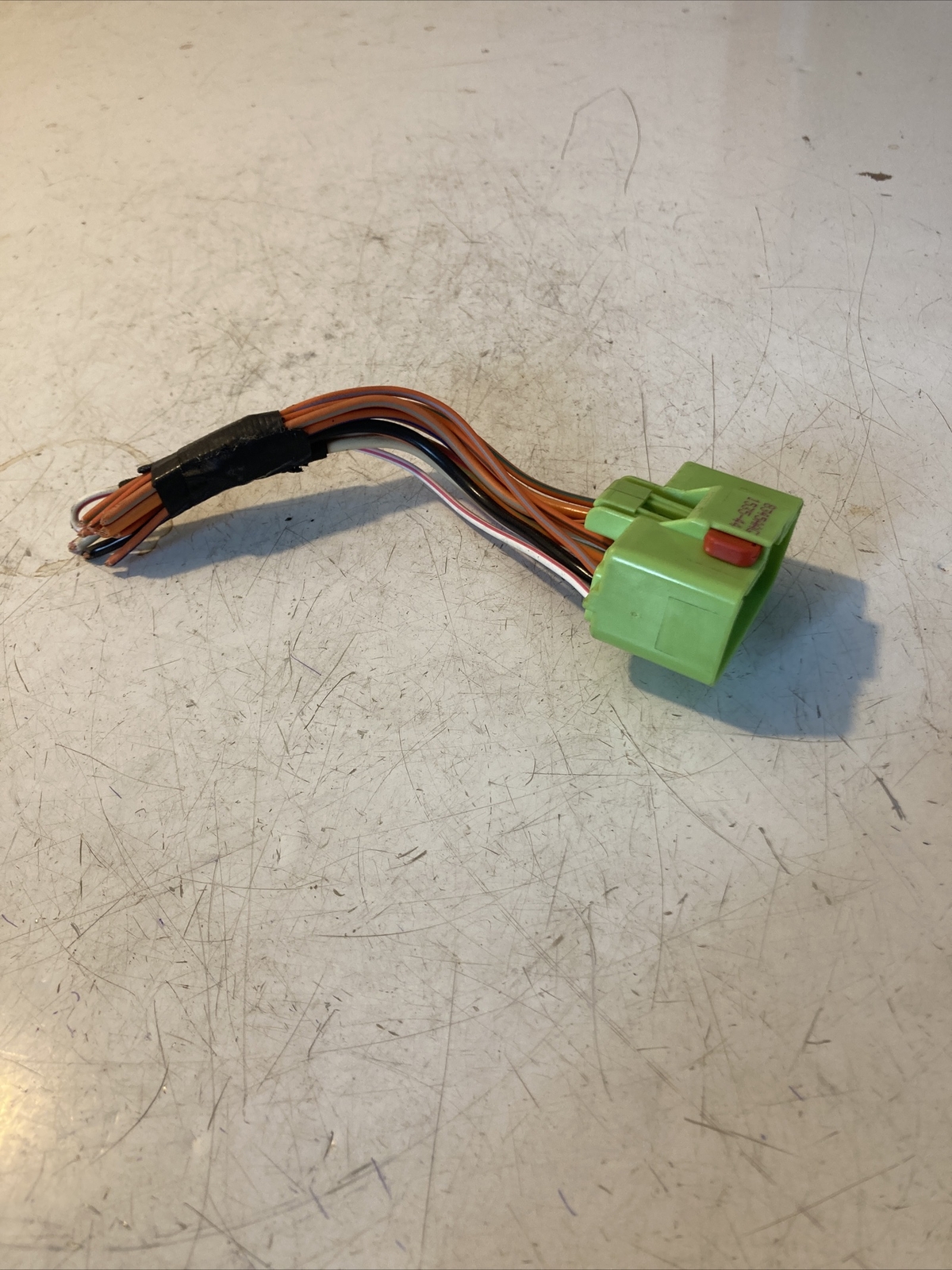 8345AAG 01-07 CHRYSLER TOWN AND COUNTRY Master Window Switch Plug ...
