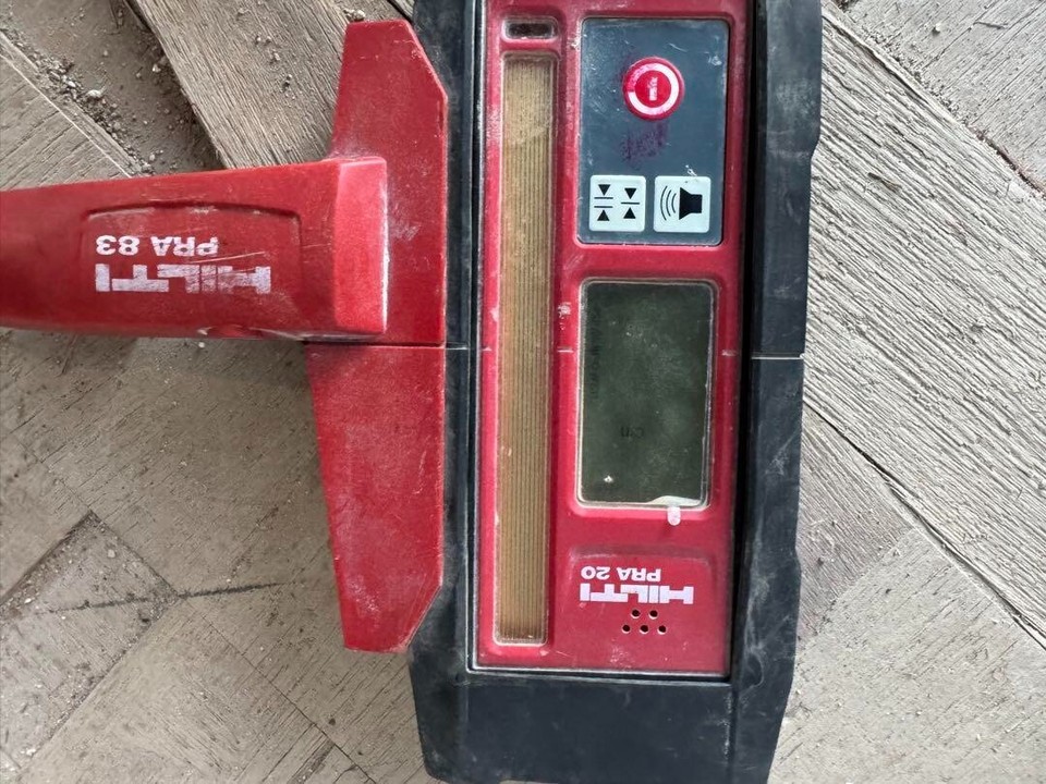 Used Hilti PR 2-HS A12 Rotating Laser Level PRA20 Receiver & Hard Case ...
