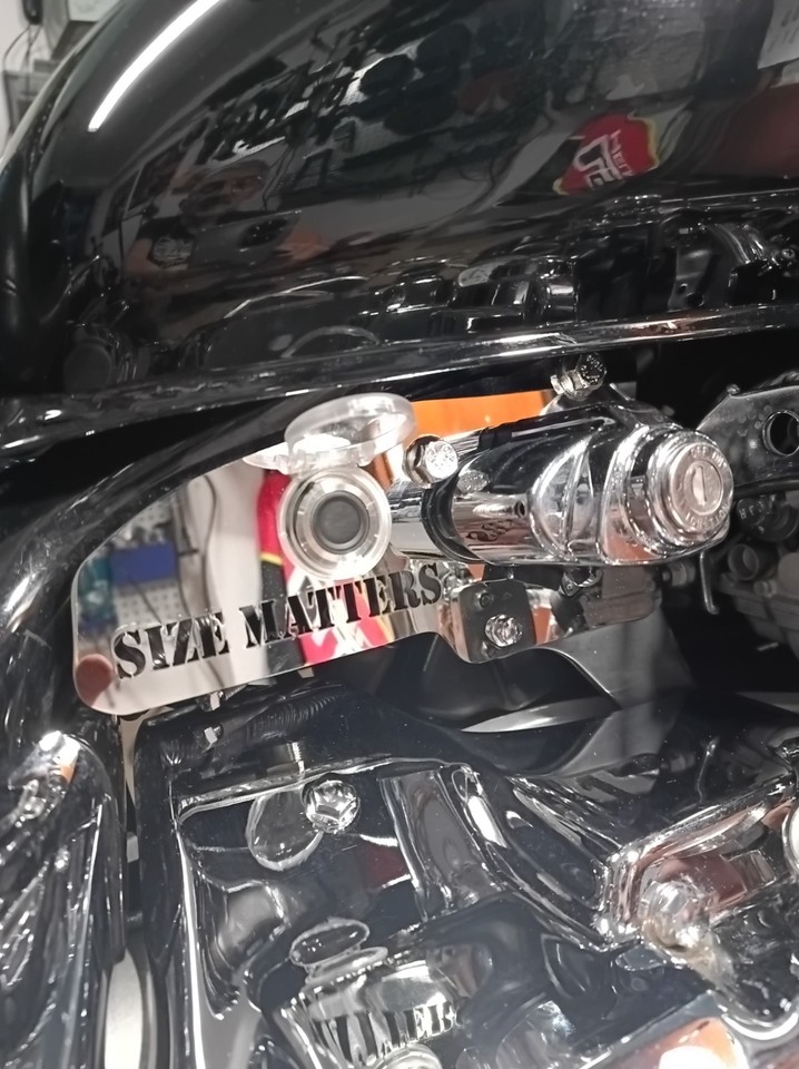 Valkyrie 1500 F6C Stainless Engine Hanger Covers - RIGHT + fingerprint ...
