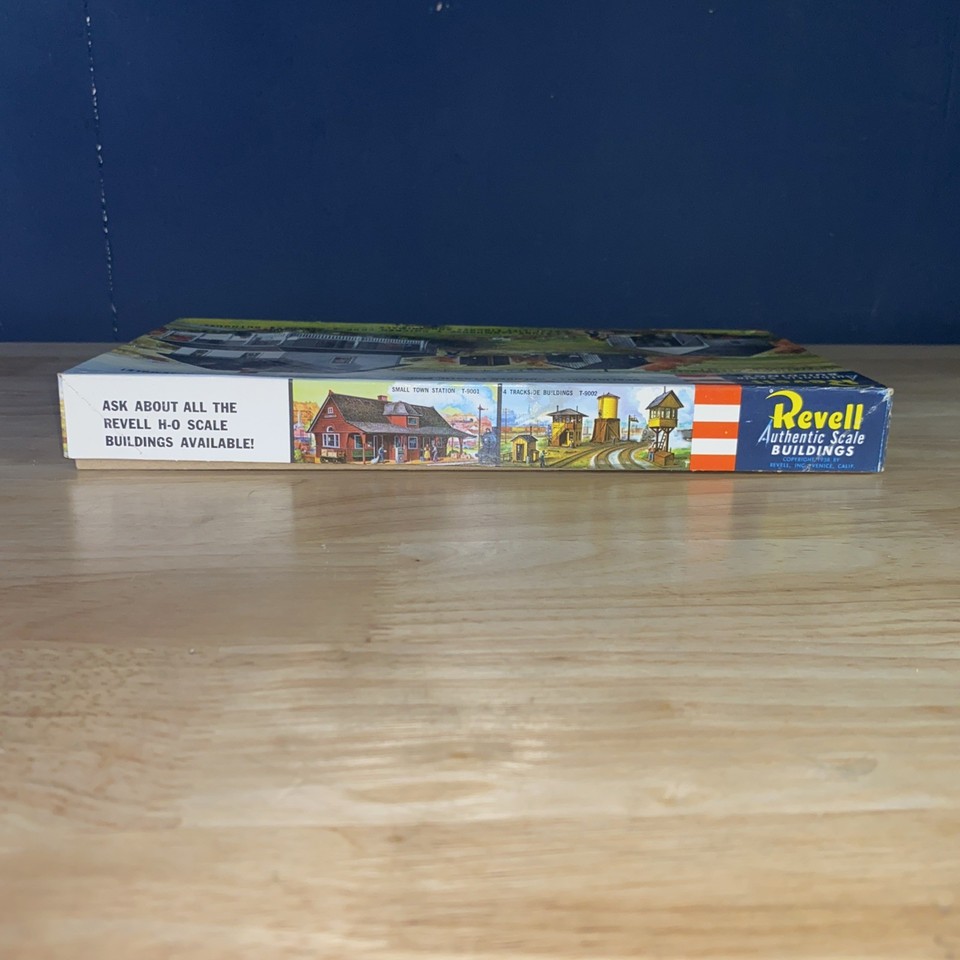 Original Revell HO scale 4 Farm Buildings Kit - Open | eBay