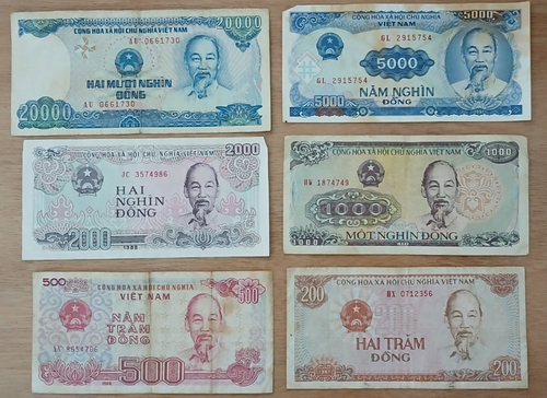6 Vietnamese Dong bill notes - circulated VND 20000 5000 2000 1000 ...