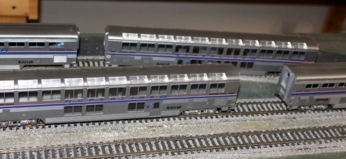 LOT - S 177 Four Amtrak Passenger cars, all need couplings, two cars | eBay