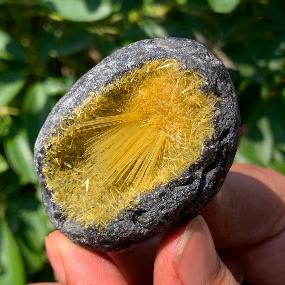 73G rare magnesite acicular energy quartz crystal mineral specimen ...