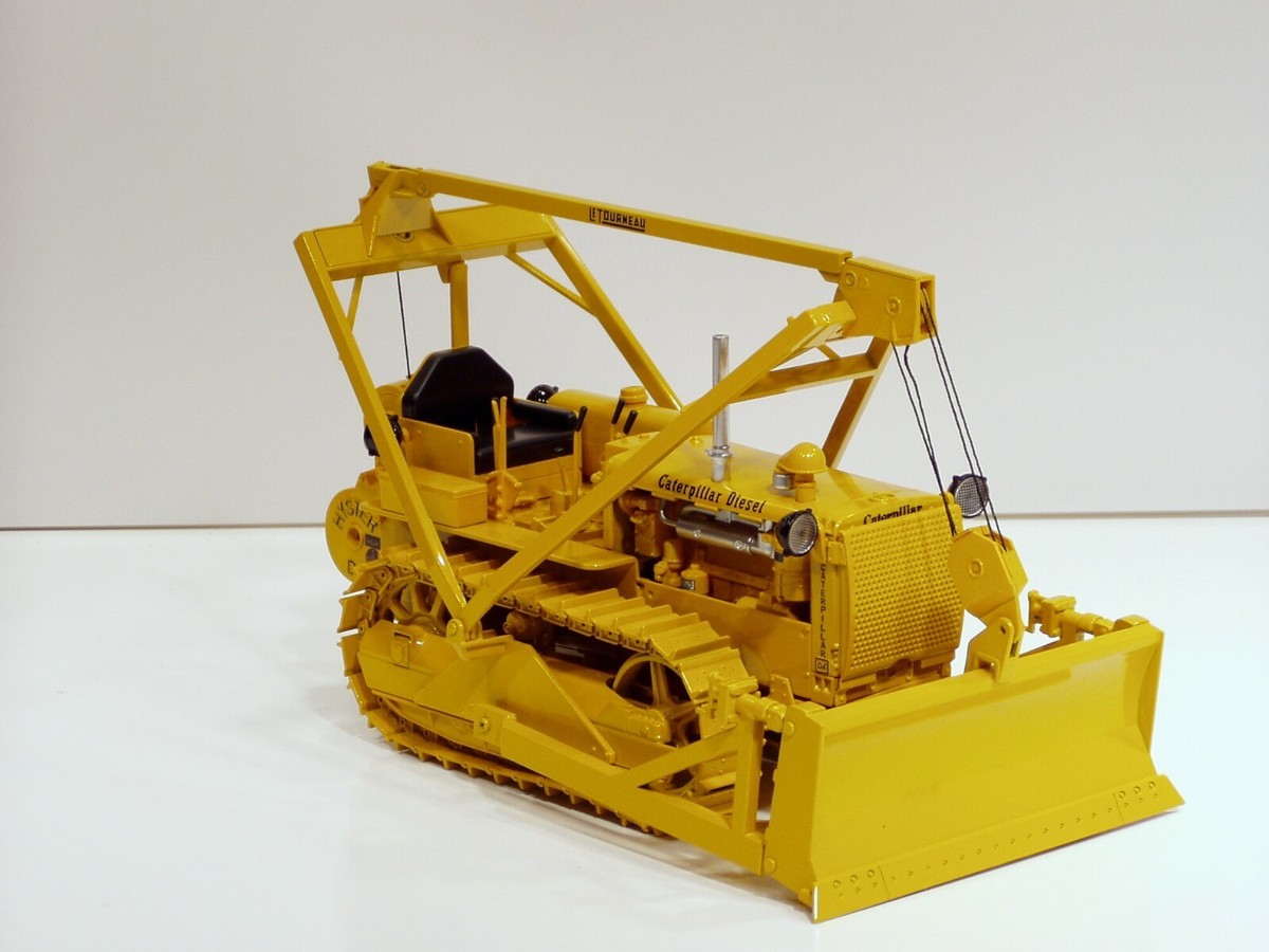 D4 Caterpillar Toys