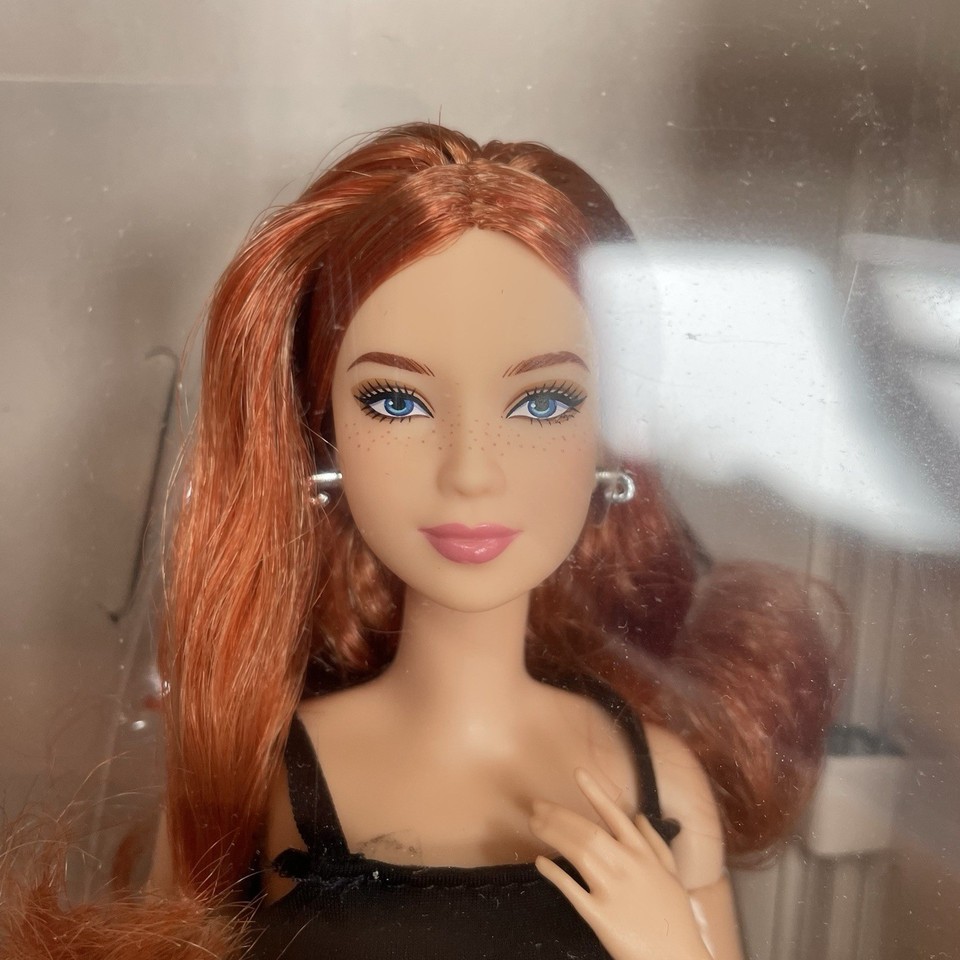 Barbie Signature 2025 BARBIE BASICS Doll MODEL 04 Redhead, Kayla/Lea ...