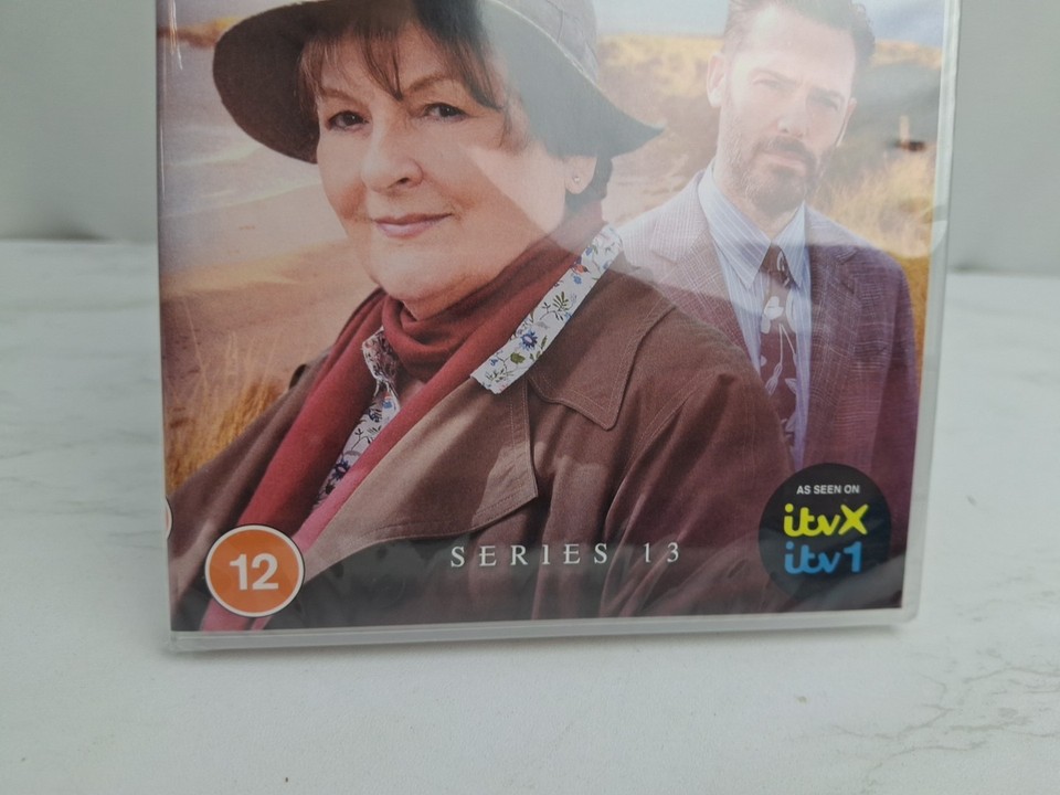 Vera series 13 DVD Brenda Blethyn Includes 2023 Christmas Special Region 2 P799 | eBay UK