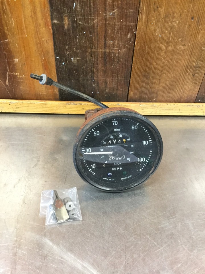 Triumph TR6 • Original Smiths Speedometer. #SN 6409/08A. For Parts ...