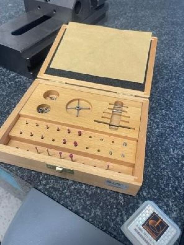 2011 Brown & Sharpe Global Classic 575 DCC Coordinate Measuring Machine ...