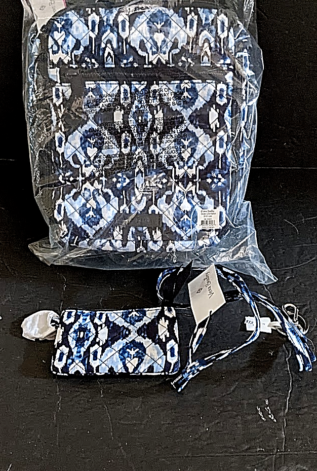 VERA BRADLEY IKAT ISLAND Iconic CAMPUS DELUXE Large Lunch LANYARD ZIP ...