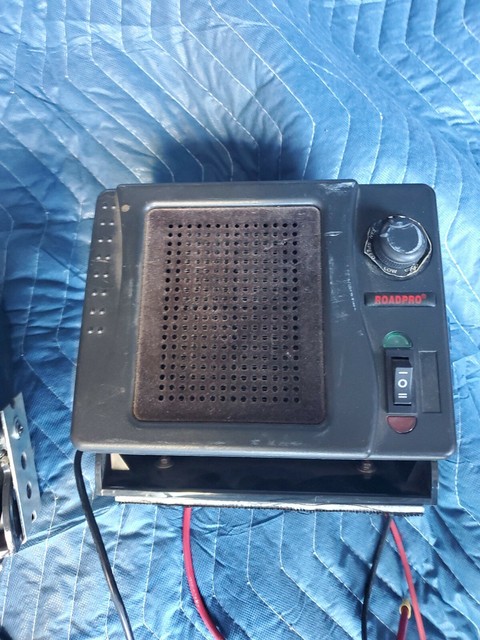 RoadPro RPSL681 12V Direct Hook-up Ceramic Heater with Swivel Base ...