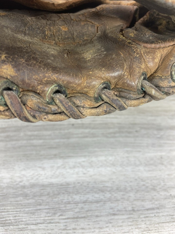 Vintage Early Catchers Mitt Leather Baseball Prewar Era Glove Laced ...