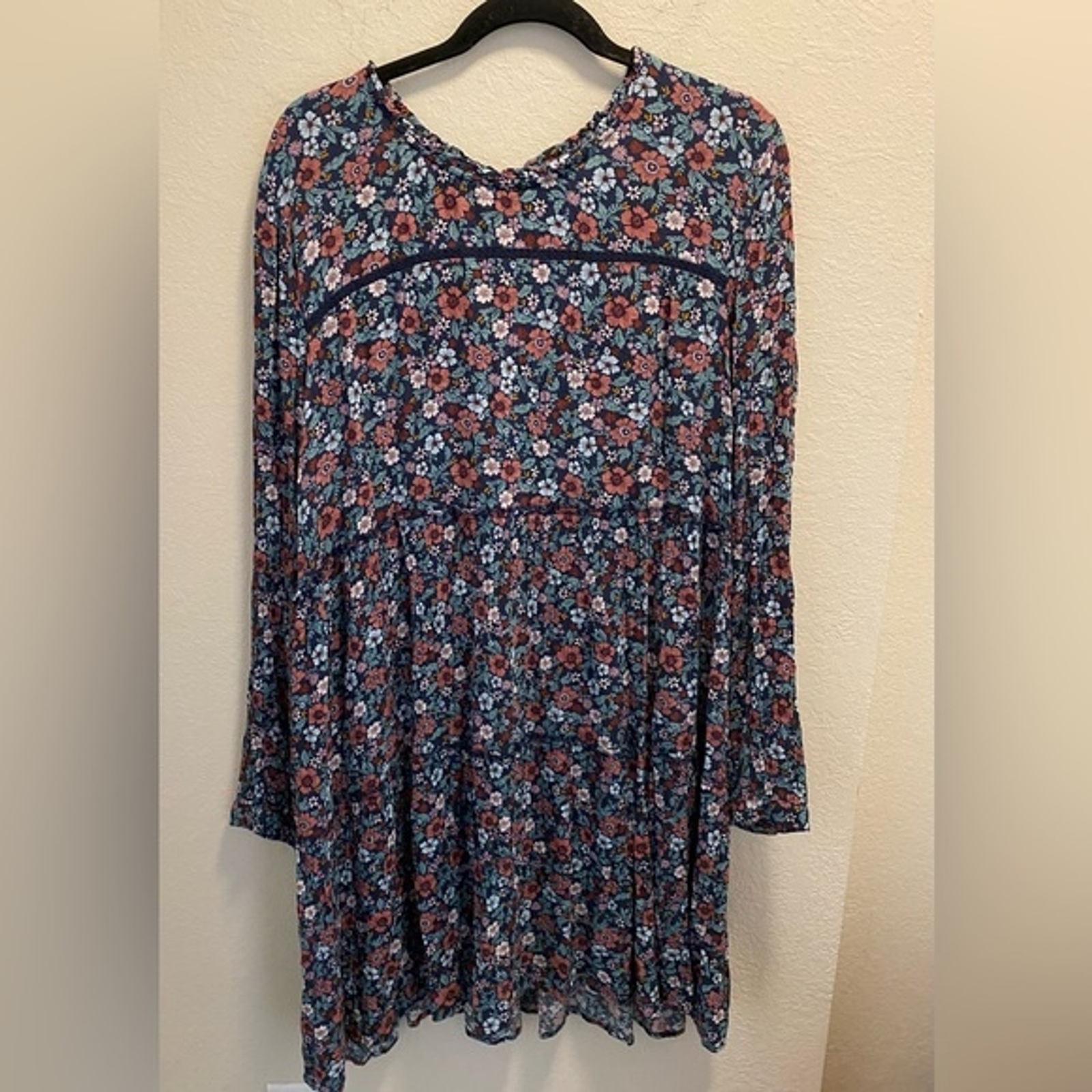 Knox Rose Long Sleeve Bohemian Floral Tiered Midi Dre… Gem