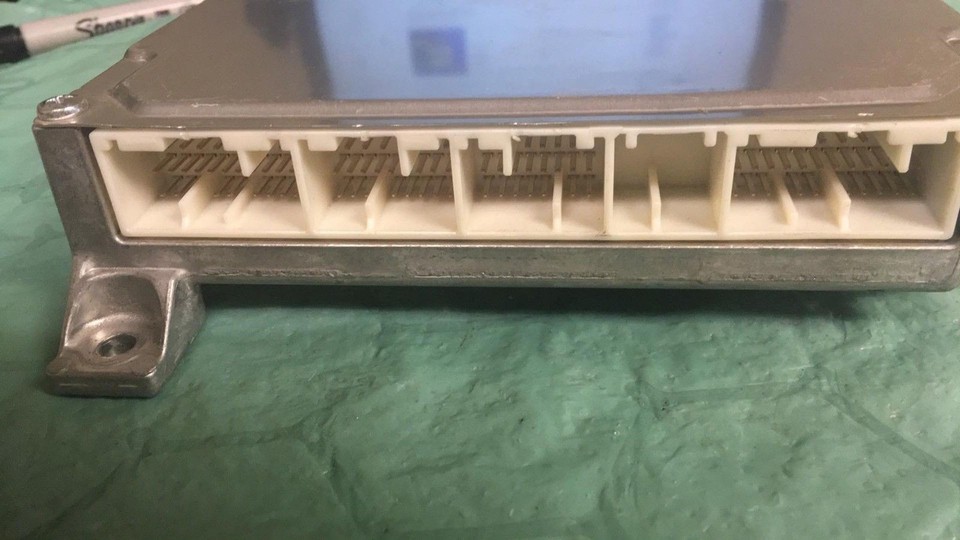 2011 Honda Insight ecm ecu computer 1K000-RBJ-A51 | eBay