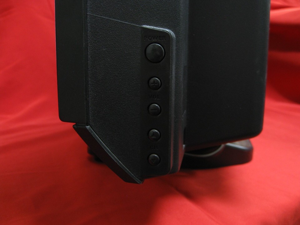 Sanyo DP26648 Television LCD Flat Screen TV PC HDMI VGA RCA 26" 720P ...