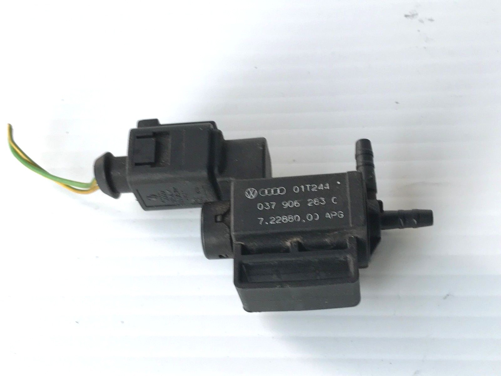 Volkswagon Audi - Vacuum Selenoid Valve - OEM 037 906 283 C | eBay