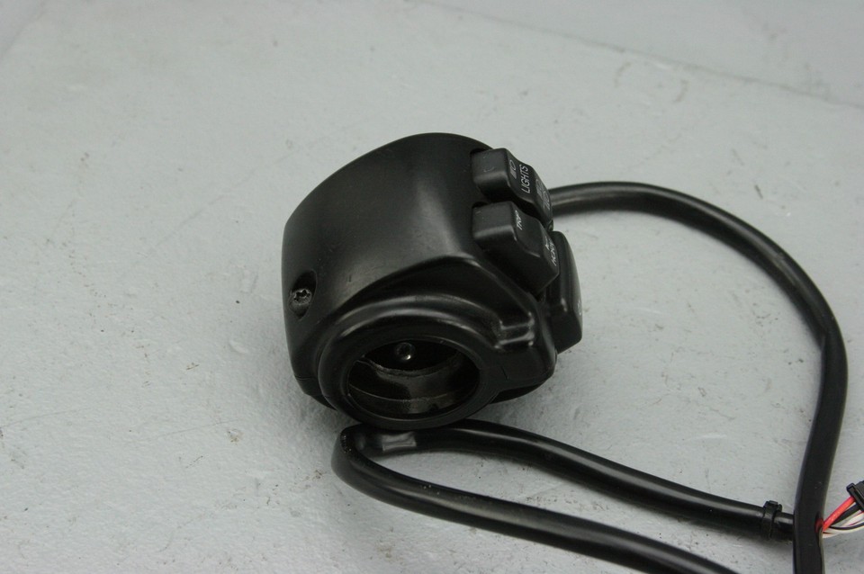 2013 Harley Dyna Switchback Left Hand Control Switch Pack 72949-12 ...