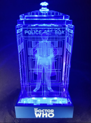 Doctor Who TARDIS with Jon Pertwee Crystal Carvings with LED Display | eBay