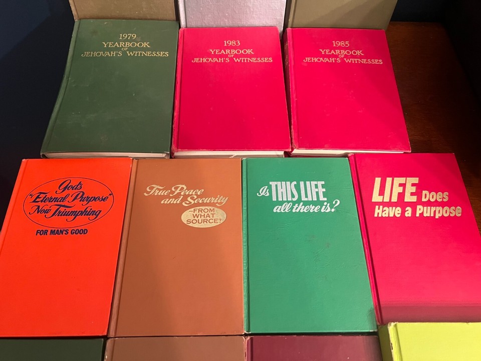 LOT OF 14 -Jehovah's Witnesses Books Hardcover Vintage Watch Tower Year ...