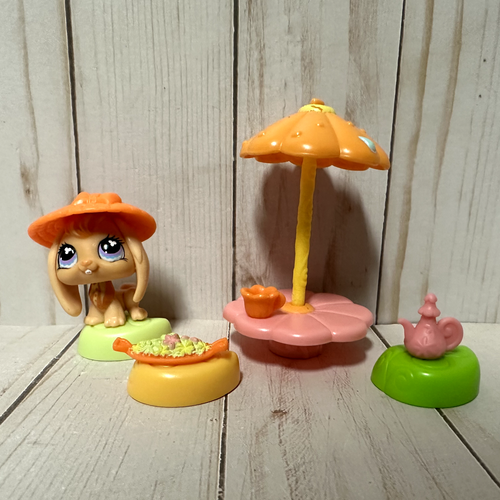 Littlest Pet Shop Garden Get Together Set With Rabbit 480 and ...