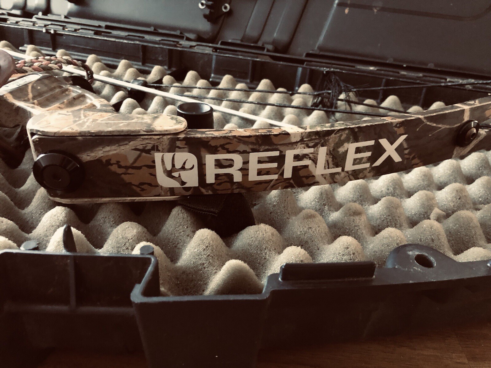 Browning REFLEX Compound Hunting Bow Big Horn Intruder W/ Hard Case | eBay