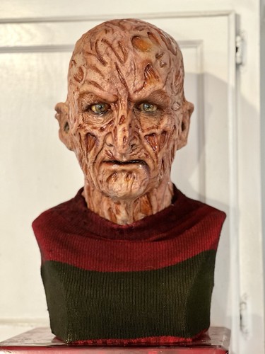 Freddy Krueger Resin 1:1 Horror Bust Statue Prop A Nightmare On Elm ...