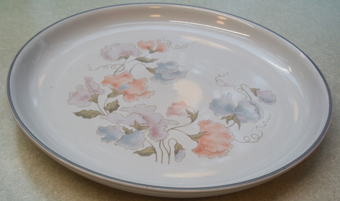 DENBY Dauphine Encore Coupe Coloroll DINNER PLATE 10 1/8 inches across ...