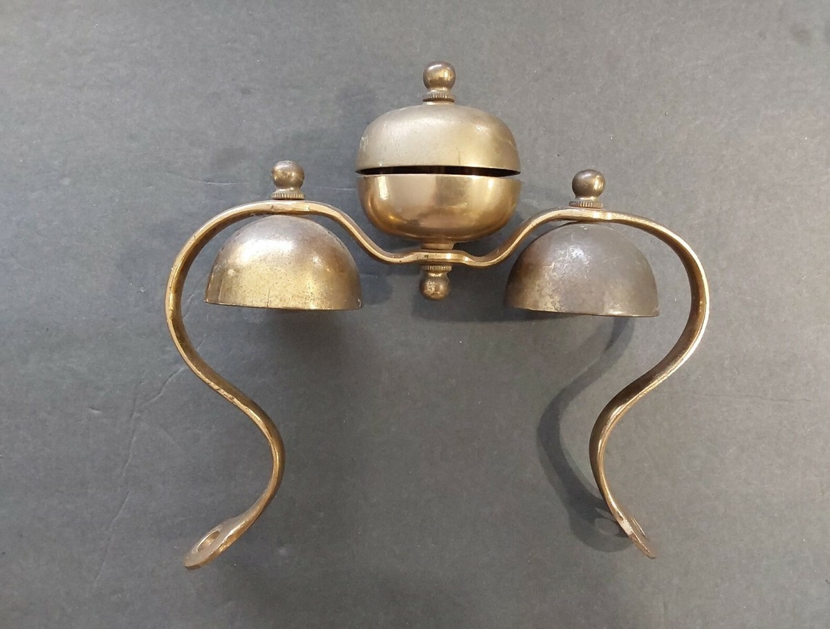 Harness Sleigh Bells Victorian Antique Sleigh Bells Set Size 1 15 On