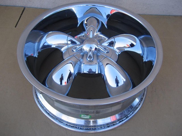 20" KMC SS ALL CHROME WHEEL RIM SERIES 820 GM CHEVY 5x5 20x8.5 10mm ...