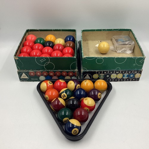 Set of Amarith Belgium Pool and Snooker Ball Sets plus Triangle (X1) NS ...