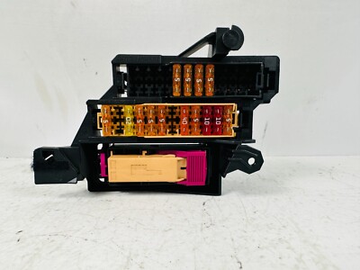 08-16 AUDI A4 S4 A8 S8 Q5 S5 RS5 A5 UNDER DASH RIGHT FUSE BOX HOLDER ...
