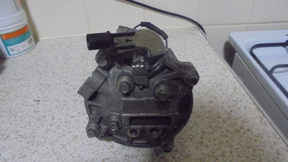 MITSUBISHI OUTLANDER 2.0 PETROL AC PUMP 4J11 AV200A437C 7813A978 2015 ...