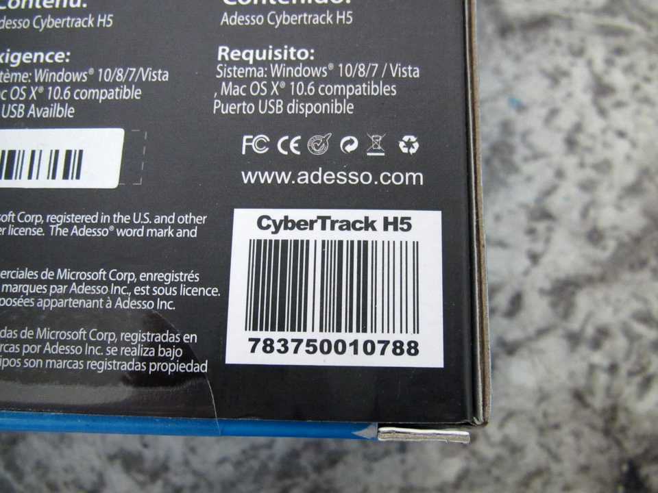 New Adesso CyberTrack H5 1080p HD USB Webcam w/ Built-in Dual ...