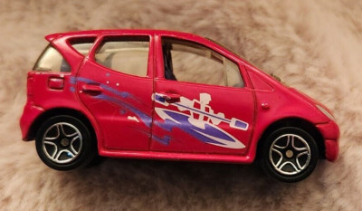 1999 Matchbox Mercedes A Class Red Wilderness Adventure Collector # 56 ...
